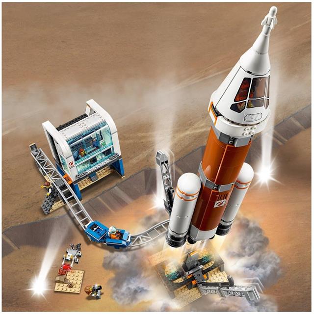 Lego City Raketa za dolge vesoljske polete in nadzorni center - 60228